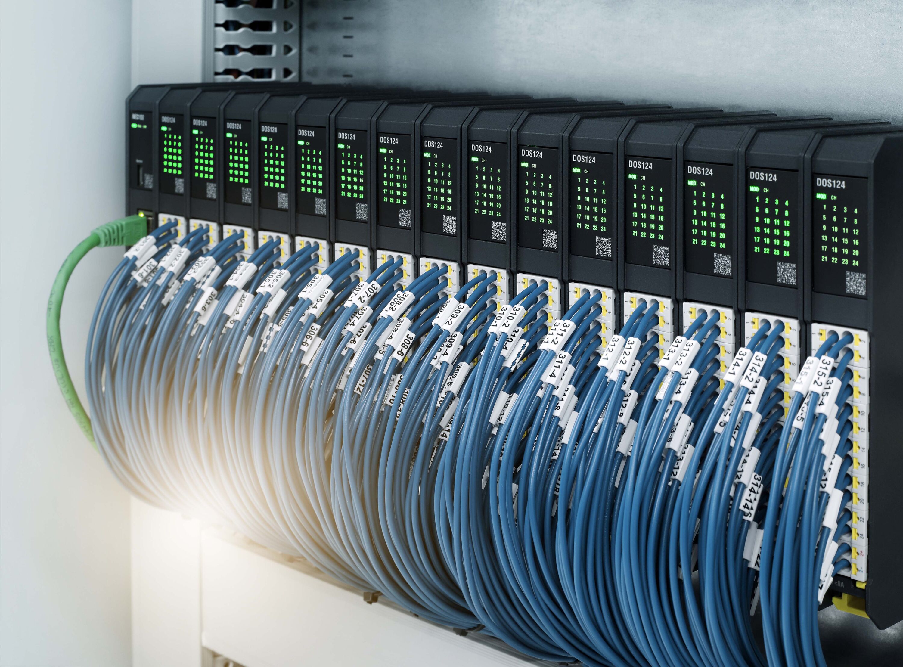 Bachmann receives Red Dot Design Award - atvise - HMI + SCADA